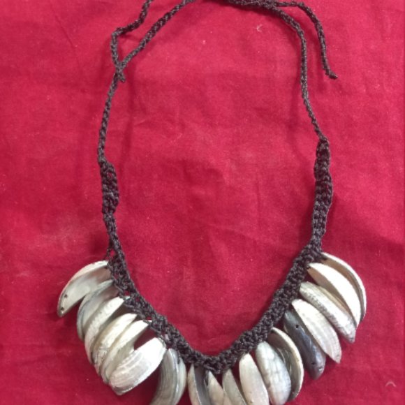 Jewelry | Peruvian Necklace Woven In Macrame Thread And Seashell ...